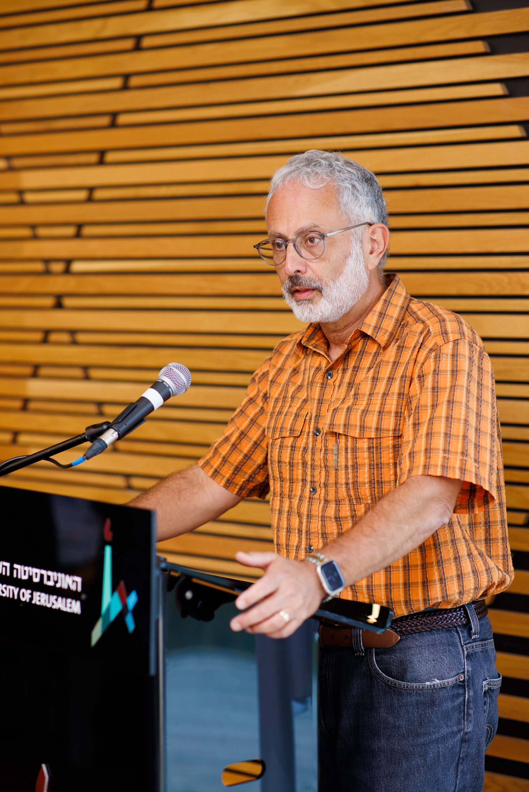 In Oakland, Reuven Hazan makes sense of Israeli politics